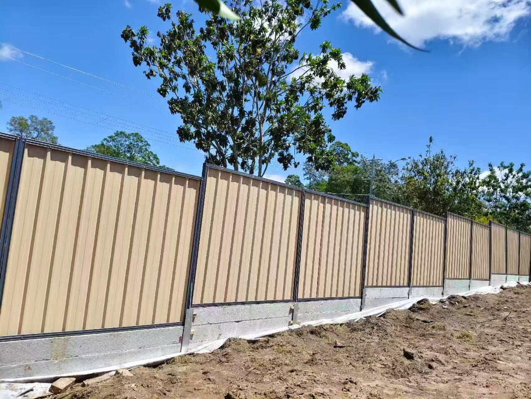 Fencing and Fencing Sheets – Hard Steel Structure Australia